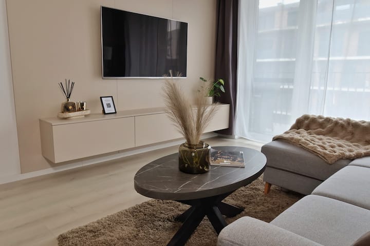 Top Bývanie Kúsok Od Centra S Bezplatnou Garážou - Pozsony