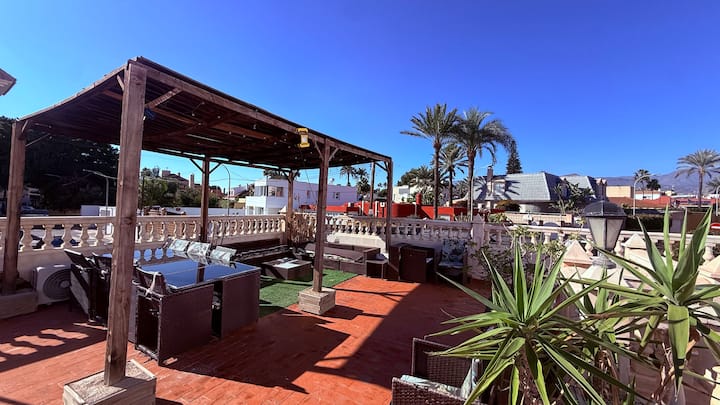 Amplia Casa Playa- Terraza- Aire Acondicionado-10 - Almería