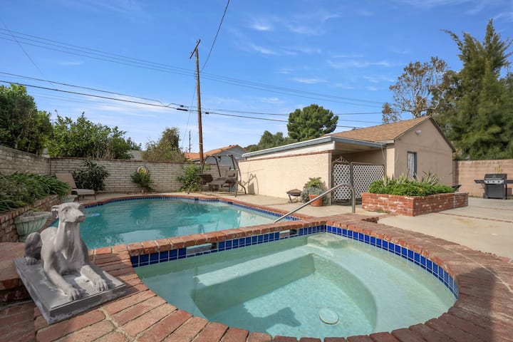 ৎ୭Sunny North Hills Home With Pool & Funৎ୭ - Los Ángeles