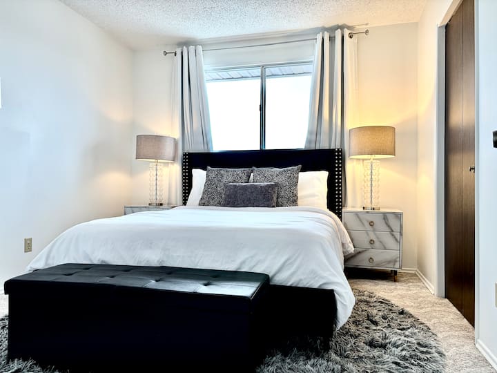 Room In A Clean And Peaceful House - Calgary