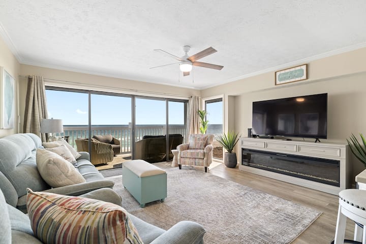 Shoreline Lookout - Oceanfront- Steps To The Water - Carolina Beach, NC