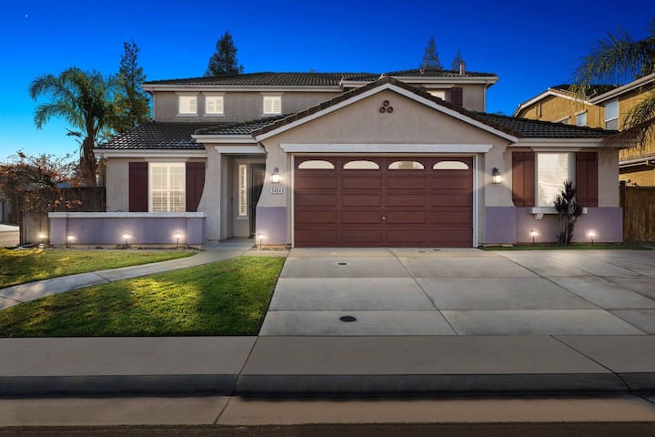 Elk Grove Gem! Minutes From Sky River Casino - Elk Grove