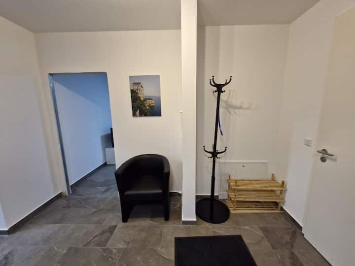 Nice 2 Bedroom Apartment In Frankfurt/kelsterbach - Kelsterbach