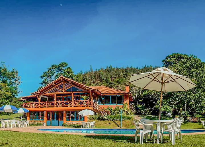 Chalé P/ Família Com Lareira, Sauna E Piscina - Passa Quatro