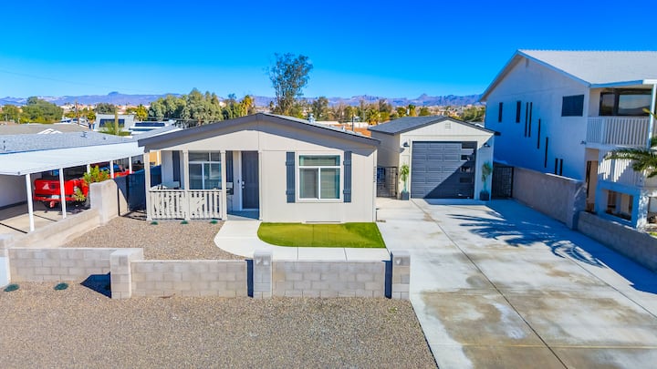 Walk To Rotary Park! 3bd | Sleeps 6 - Laughlin, NV