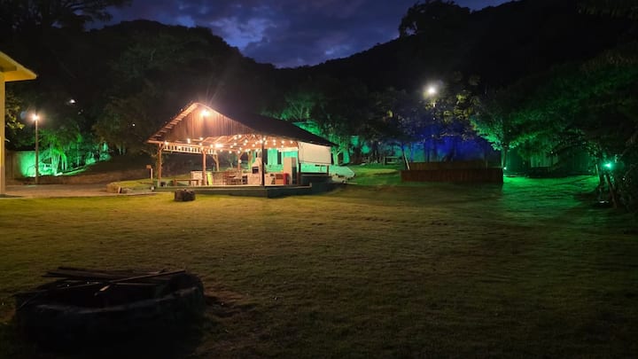 Sítio, De Frente Pro Mar Com Cachoeira Em Palhoça - Palhoça