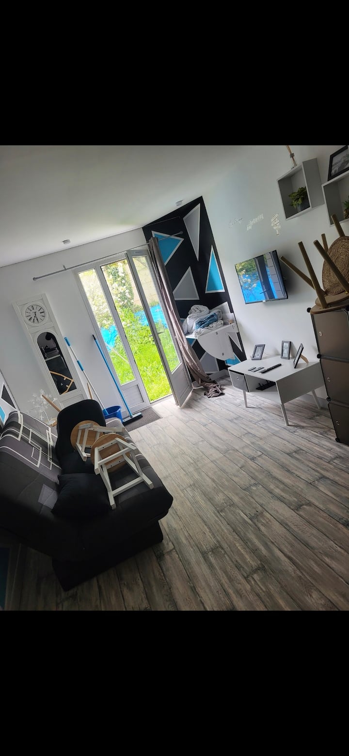 Studio Dans Un Secteur Très Calme - Saint-Lô