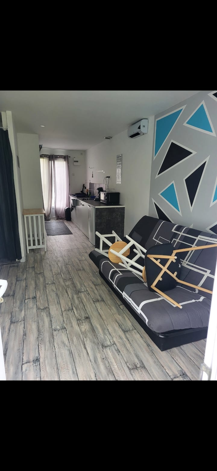 Studio Très Calme Proche De La Gare - Saint-Lô