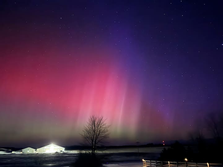 Northern Lights And Equestrian Escape - Sandusky, MI