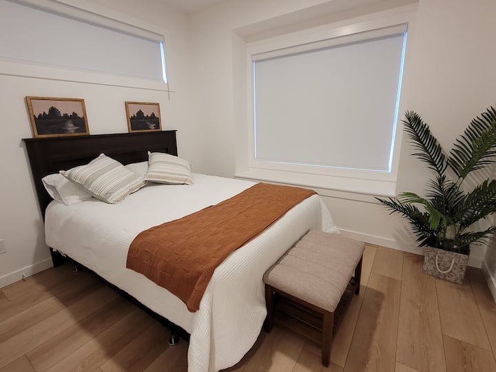 New And Cozy 1 Bedroom Suite - West Kelowna