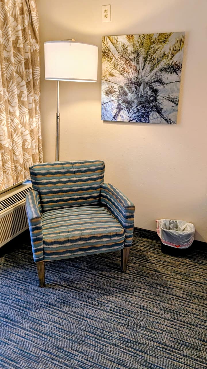 Ocean View Condo, Full Kitchen, Pools & Hot Tubs - Myrtle Beach, SC