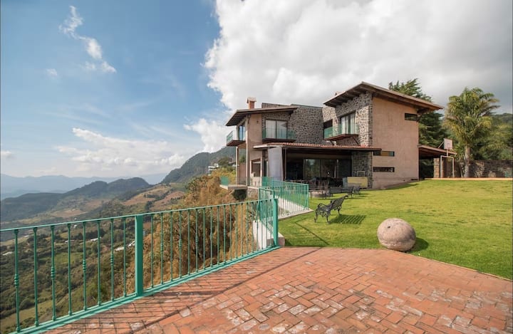 Casa Nubes. Cabaña Completa En Aguafria, Michoacán - Michoacán