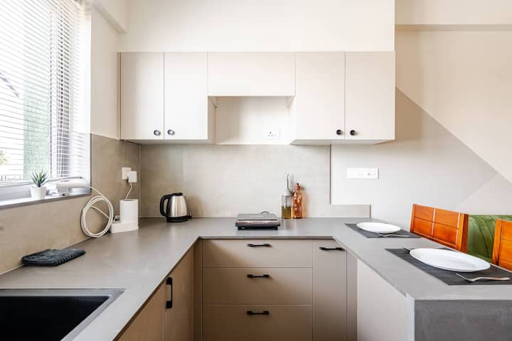 1 Bhk Near Amrita & Aster Hospital | Series A - Kochi