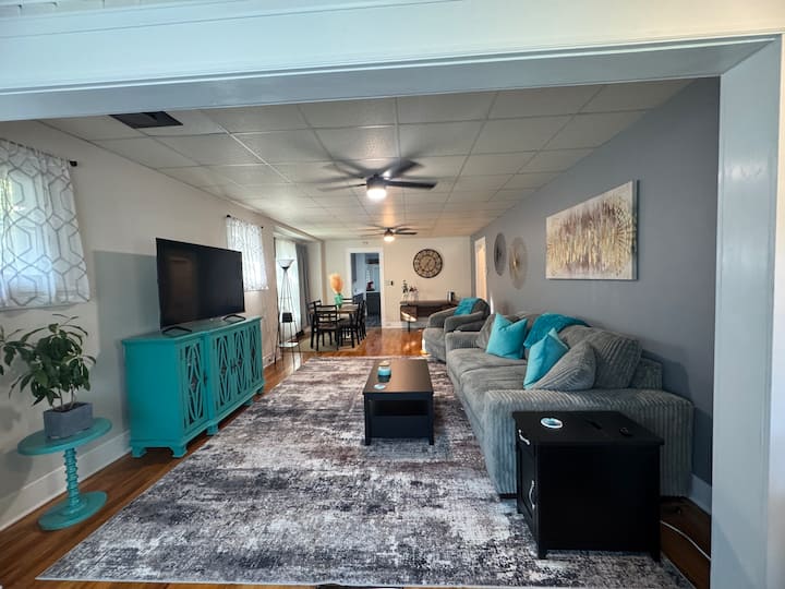 Charming 3 Bedroom House You Can Feel At Home In - Lander, WY