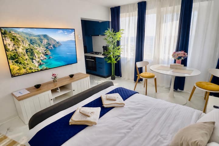 Studio 84 Central - Confort & Home Cinema - Bradu