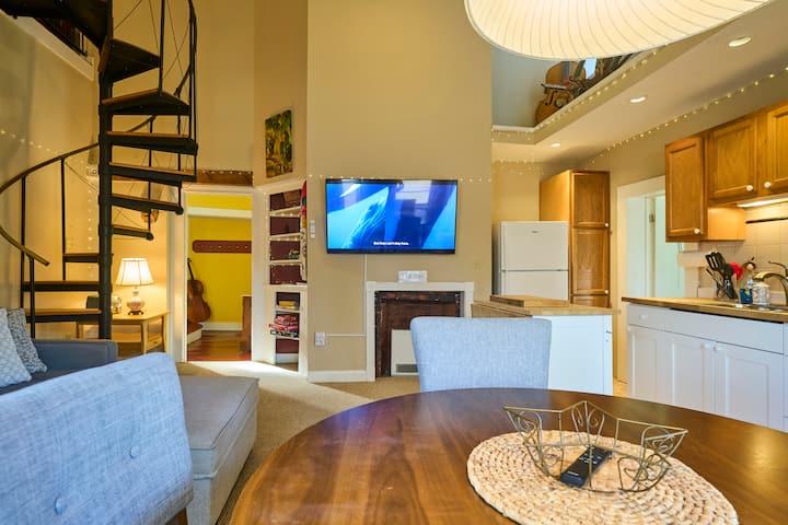 The Federal Suite At The Wisteria Rest - Connecticut