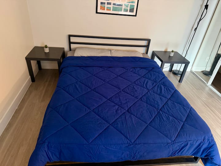 Hollywood Studio Near Walk Of Fame - Beverly Hills