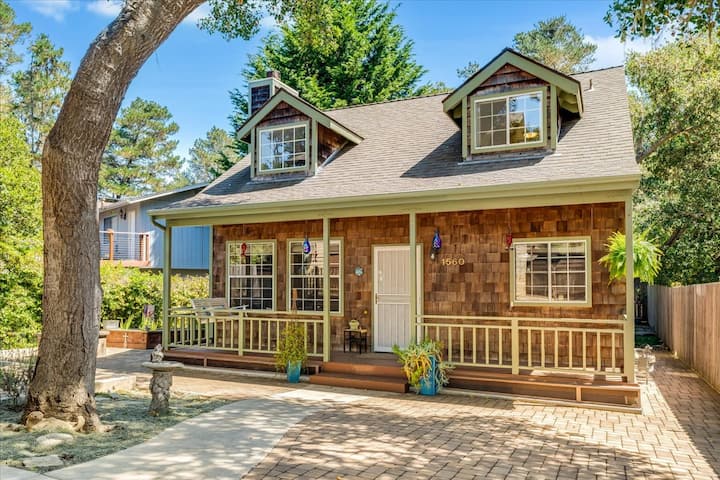 Cambria Coastal Cottage-pines, Trails & Fireplace - Cambria, CA