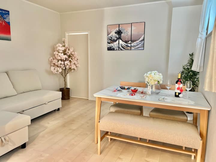 東京の中心で伝統の街　神楽坂駅徒歩５分　ワンフロア貸切　1ldk２階　５人宿泊可能 - Shinjuku City