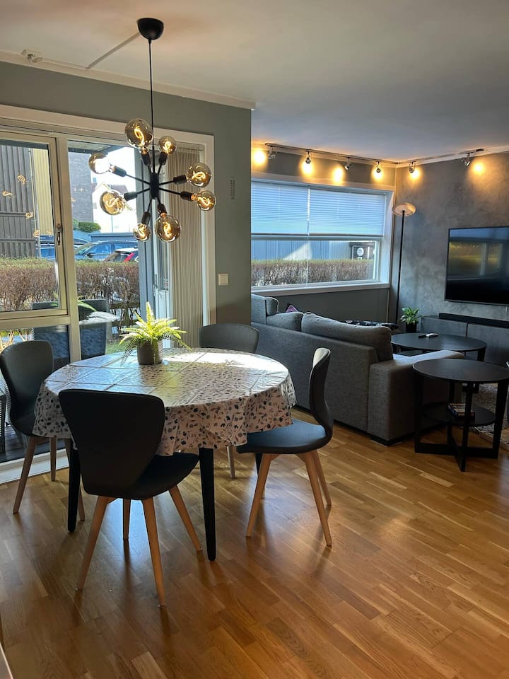 Moderne Leilighet I Familievennlig Område - Stavanger