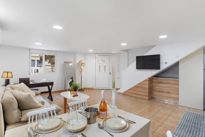 Mono Stay | Urban Design Maisonette - Chania