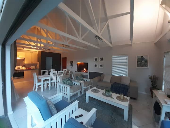 Thula Haven On Diaz - Mossel Bay