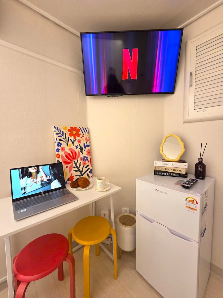 봄스테이 202호 #공항버스2분#수유역 도보 1분 #전용 욕실 #명동/성수/이태원 접근용이 - South Korea