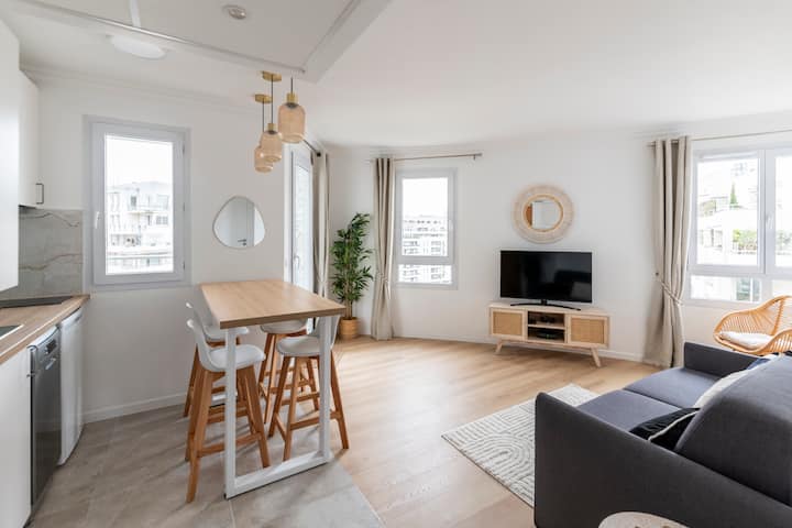 Bel Appartement Avec Terrasse Et Parking - La Garenne-Colombes