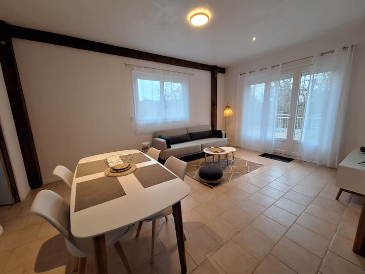 Escapade Au Lac - Morvan