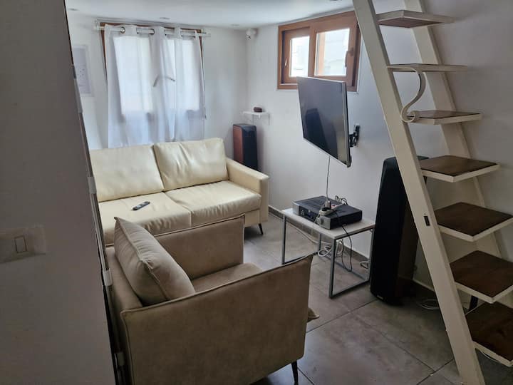 דירת חדר עם גלריה לשינה. - Tel Aviv