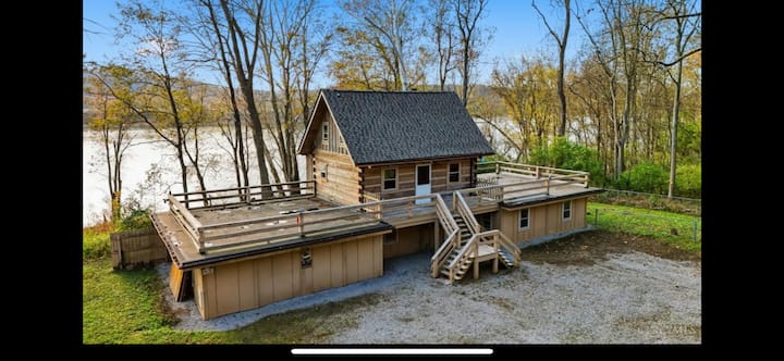 Riverfront Cabin - 4 Private Acres W/river Access. - 캘리포니아