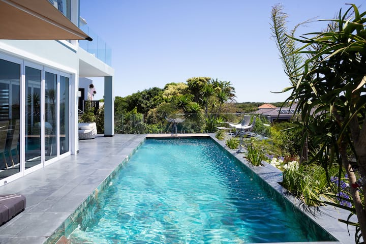 @ The Ocean Embrace, Luxury Views And Serenity - Cape Saint Francis