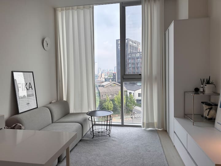 홍대/합정/Han River View / Luxury New Apartment/장기숙박가능 - South Korea