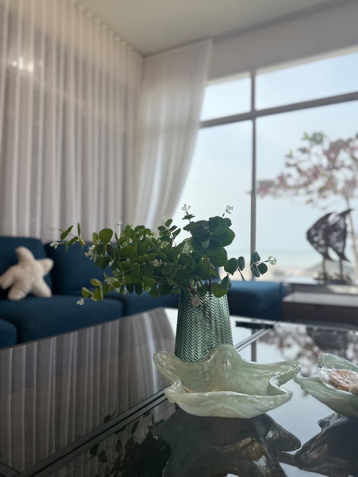 Shuweihat Beachfront Vacation House - United Arab Emirates