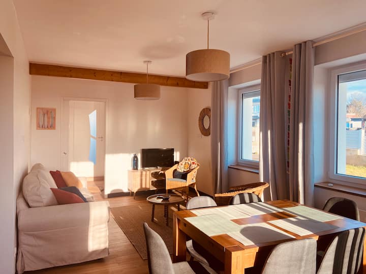 Maison Chaleureuse à 800m Des Plages - Plougonvelin