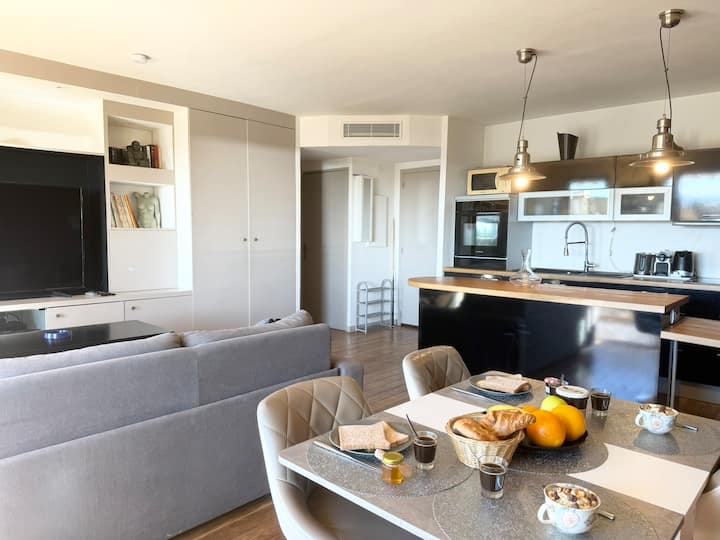 2p Cosy Avec Grande Terrasse Et Piscine - Cagnes-sur-Mer