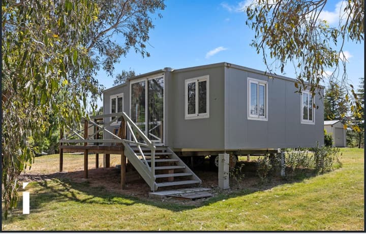 Lakeside Estate Spacious One-bedroom Unit - Yass