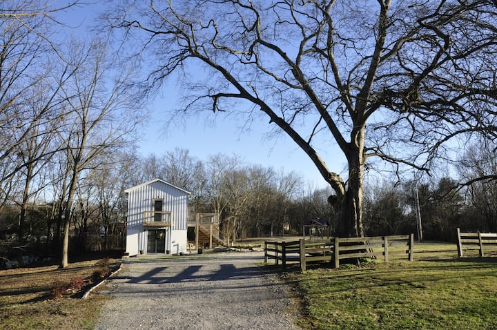 The Barn At Brown Hall - Columbia, TN