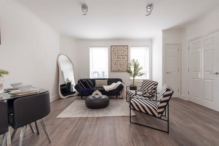 Lush 2 Bed Home I Free Parking I Near Chatham Dock - チャタム