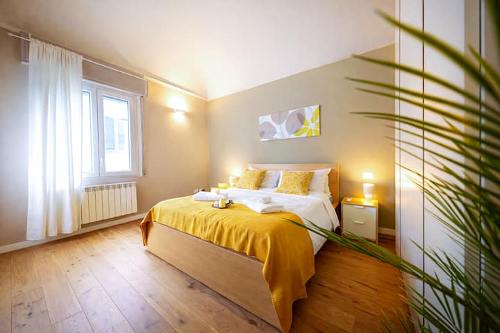 "At Home" Exclusive Townhouse Airport&station 8min - Pise