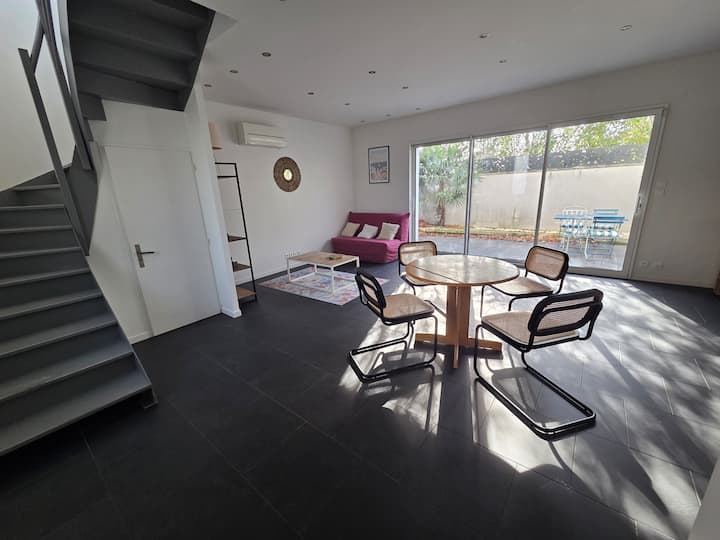 Maison Moderne - 2 Chambres Plus Terrasse -Blagnac - Aéroport de Toulouse-Blagnac (TLS)