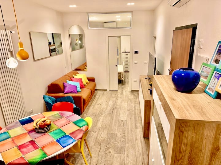 L’angolo Calmo 
Iconic Historical Street Retreat - Monterosso al Mare