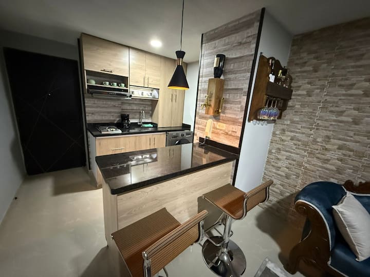 Hospédate Con Todo El Glamour Que Tú Te Mereces - Pereira, Colombia