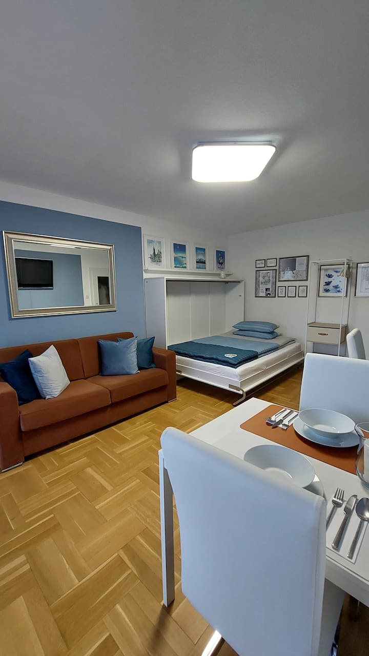 City-studio Munich, Balcony, Quiet, Bright, Cosy! - Aschheim