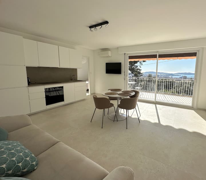 Logement Entier, Terrasse, Vue Mer Exceptionnelle - Toulon