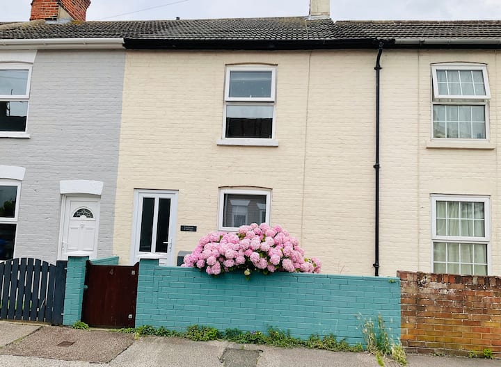 2 Bedroom Vintage/modern Cottage In Lowestoft - Lowestoft
