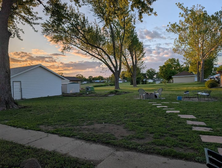 Charming Almost Country Home Away 
From Home - Cedar Rapids, IA