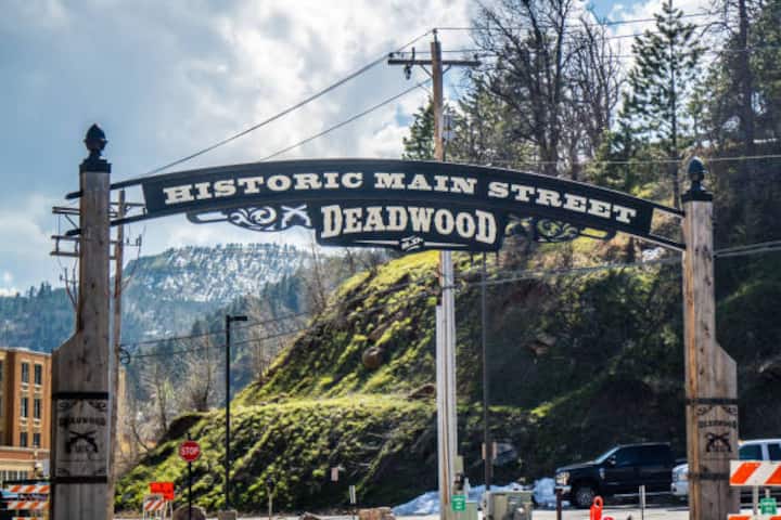 *Lux* Mins To Monument Health Museums & Goldmine - Deadwood, SD