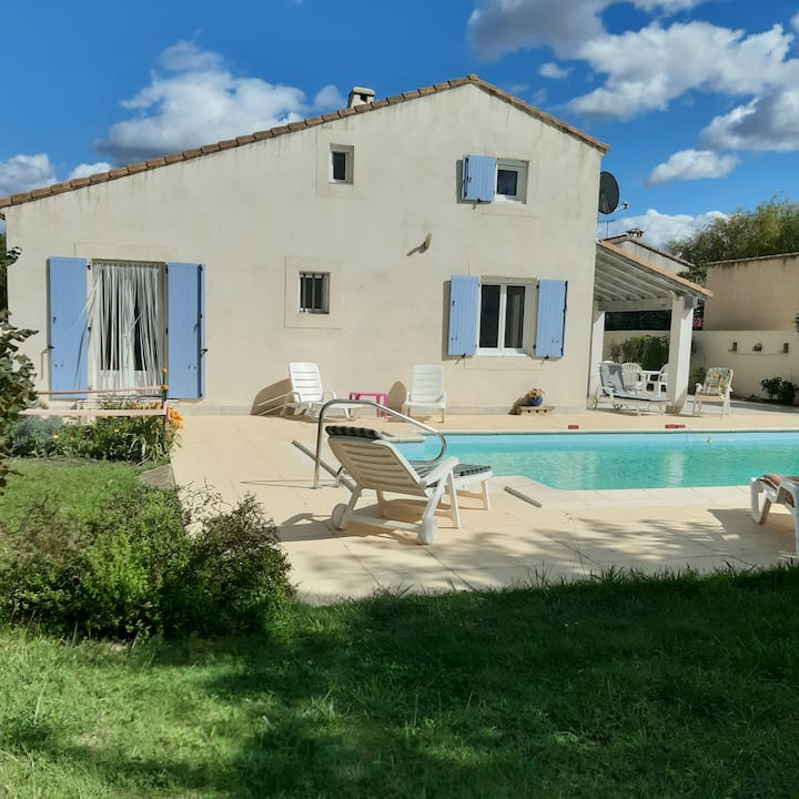 Villa Piscine Privée 6 Personnes Animaux Bienvenus - Beaucaire