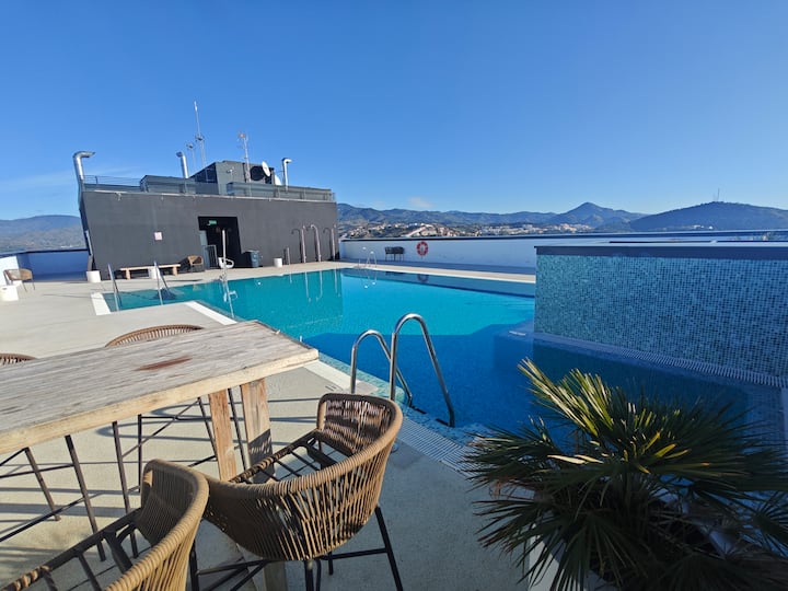 Sky Pool Panorama 20 - Málaga